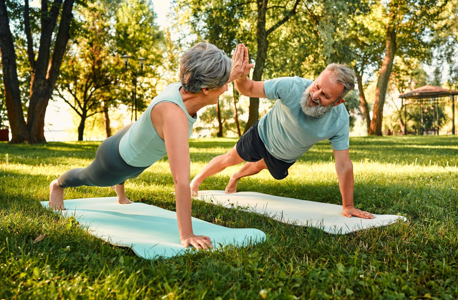 Creative and Fun Things for Retired Couples to Do - Learn. Think. Grow.